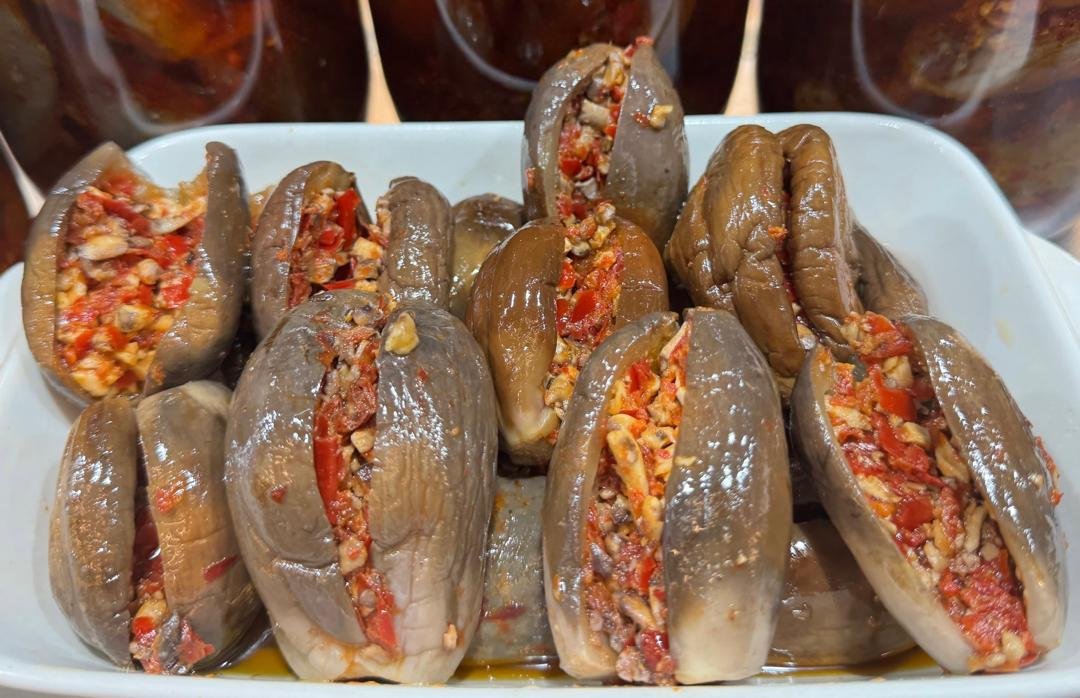 Syrian Makdous with olive oil | Sham Super Market